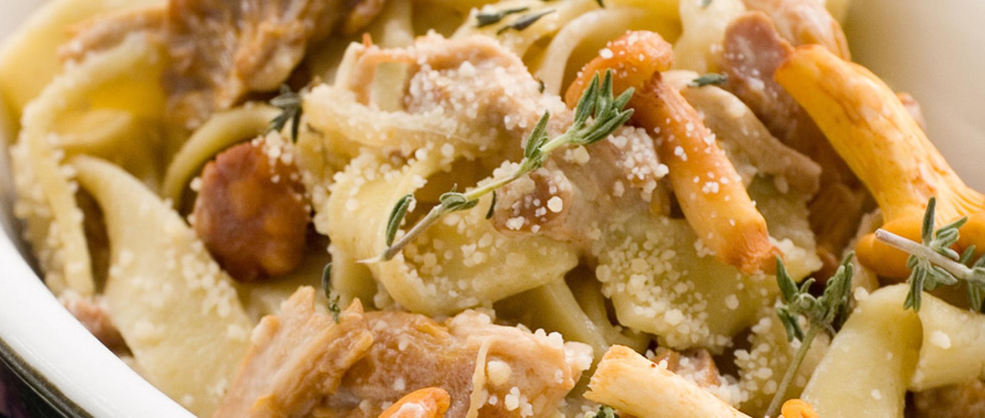 Tagliatelle met gerookt spek en oesterzwammen | Alvo Tagliatelle met gerookt spek en oesterzwammen | Alvo